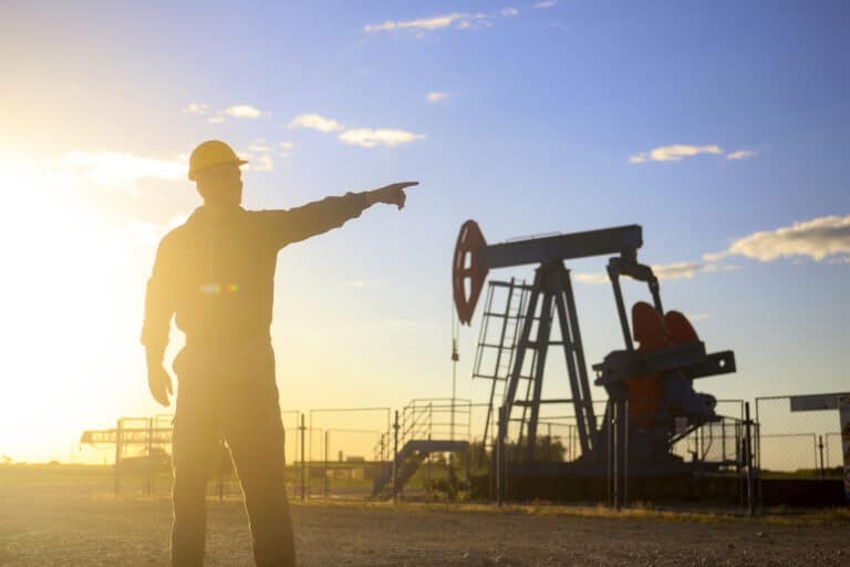 5 TSX Energy Stocks to Buy as Oil Pulls Back on Ceasefire News | The ...